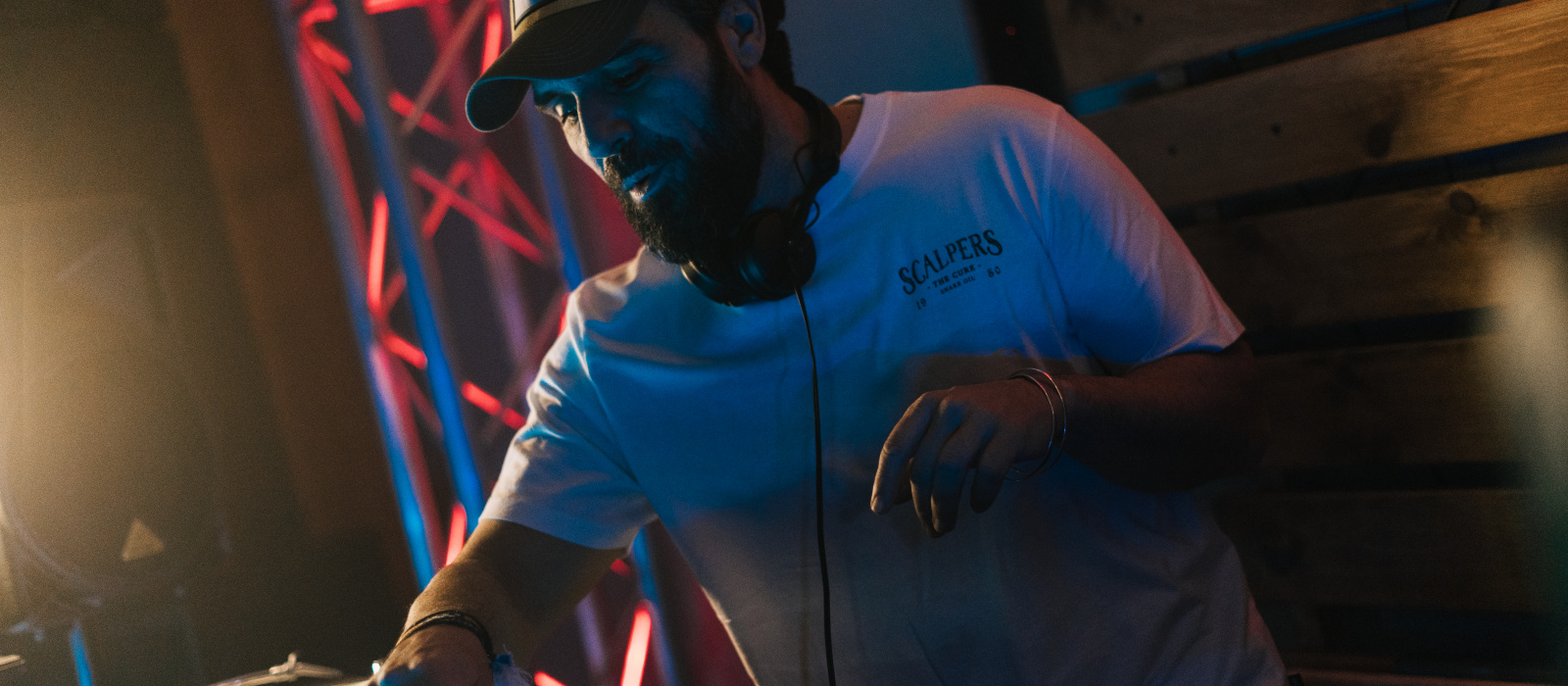 TECHNO ROOM – Radio de música electrónica techno